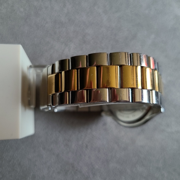 Michael Kors | Accessories | Michael Kors Slim Runway Mk3479 Two Tone ...